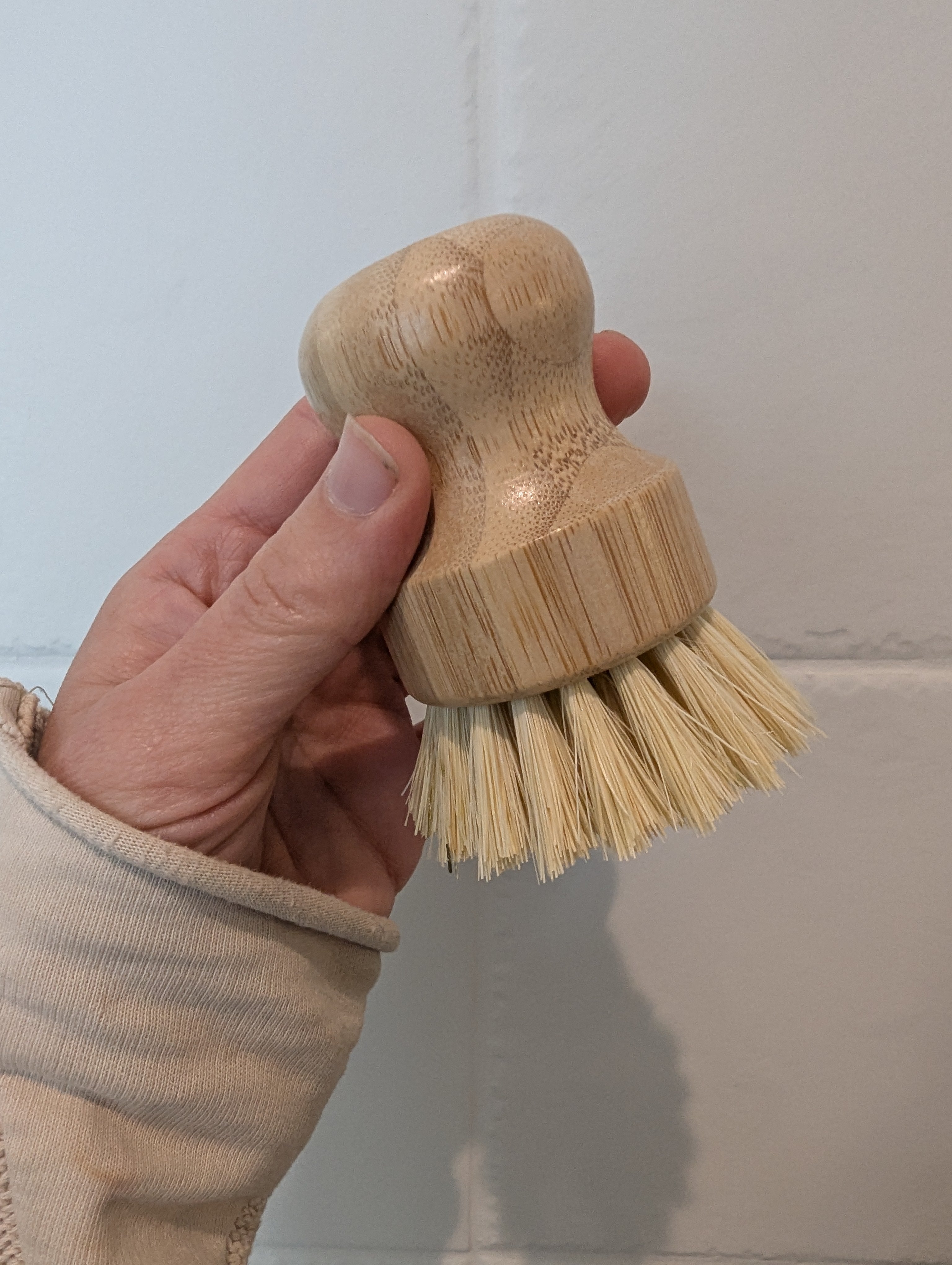 Pot Scrubber With Sisal Fiber Brush – Happy Earth